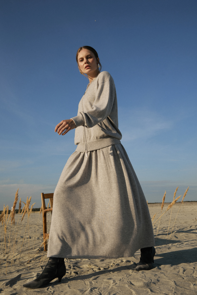 Костюм Cressida grey купить за 19 990 руб.₽ в магазине Modde / Костюмы